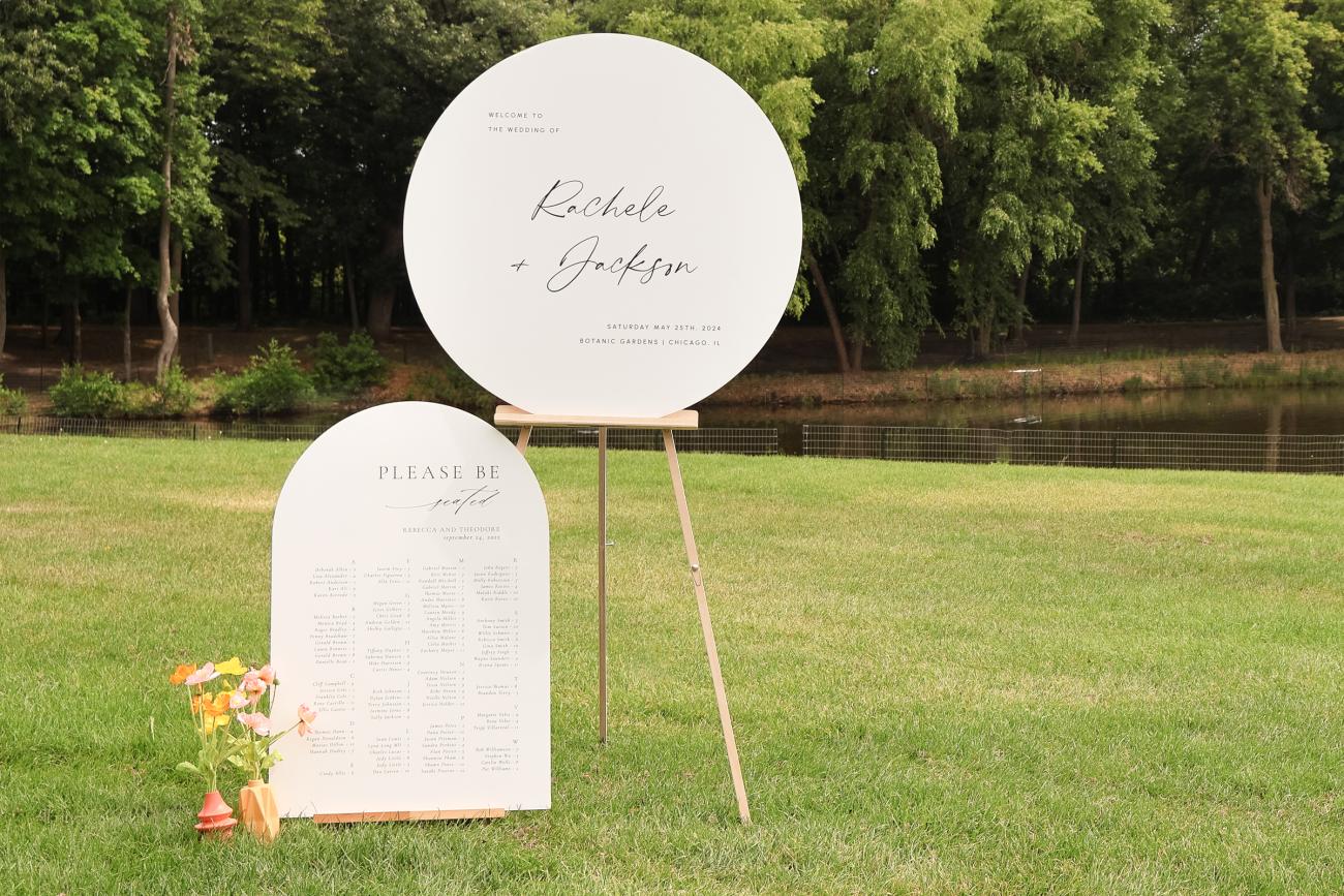Photographer’s Guide: How to Tell a Story with Wedding Signs | Truly ...