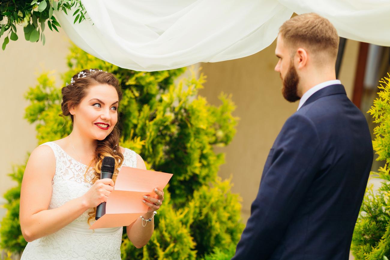 Sneaky Wedding Tips To Ensure You Have A Seamless Day | Truly Engaging
